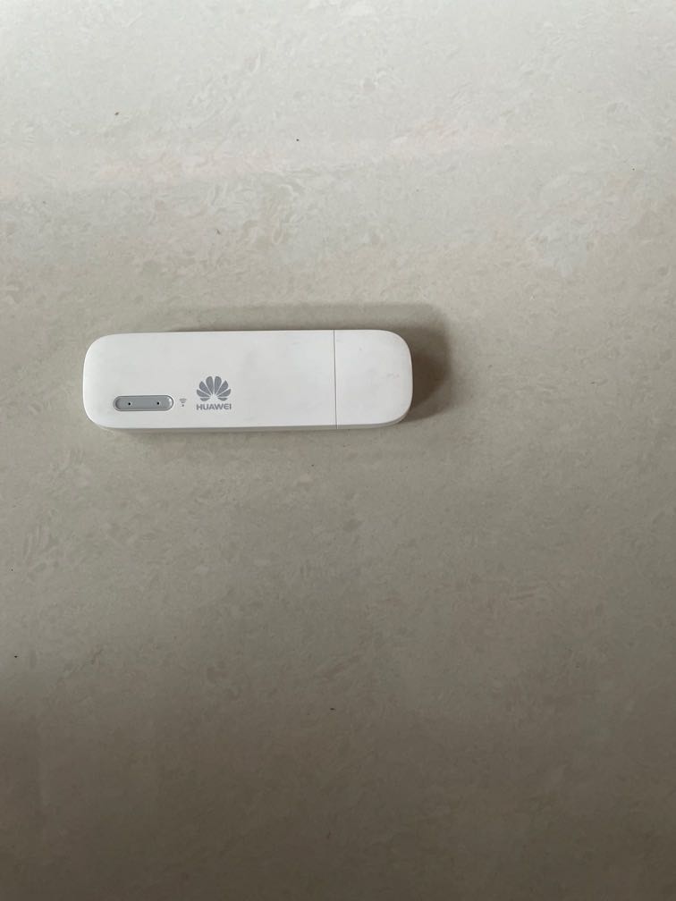 Huawei mobile broadband, Mobile Phones & Gadgets, Other Gadgets on Carousell