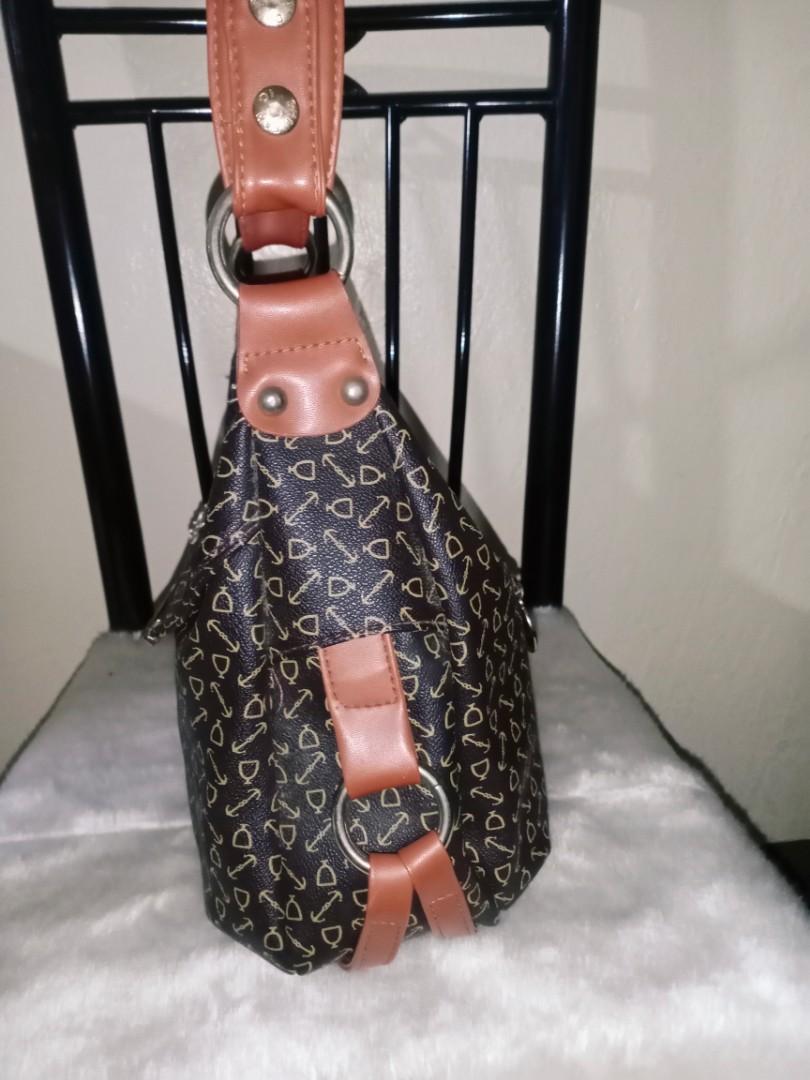 Kilikili bag, Women's Fashion, Bags & Wallets, Tote Bags on Carousell