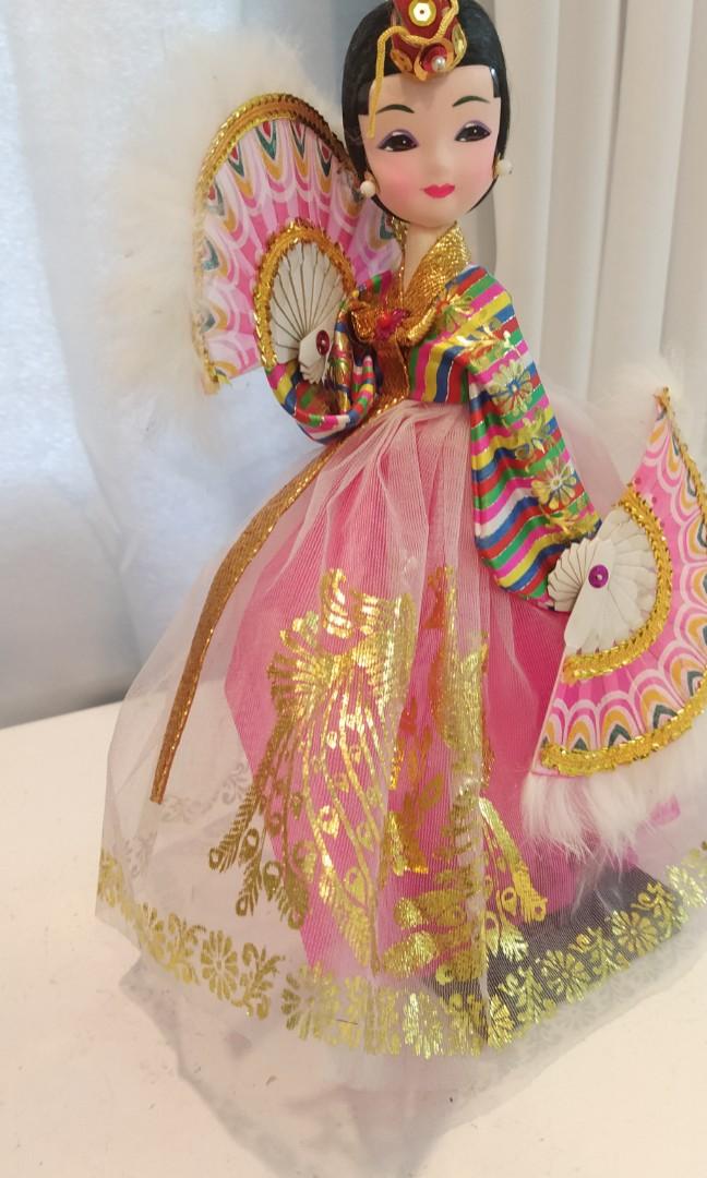 Korean fan dance doll in traditional costumes 26x21cm, Hobbies & Toys ...