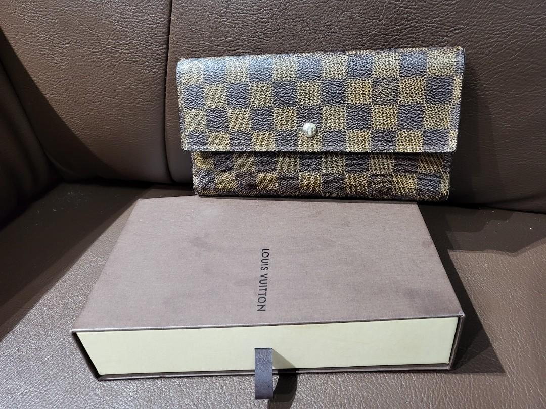 Louis Vuitton Wallet Damier Ebene, Men's Fashion, Watches & Accessories ...