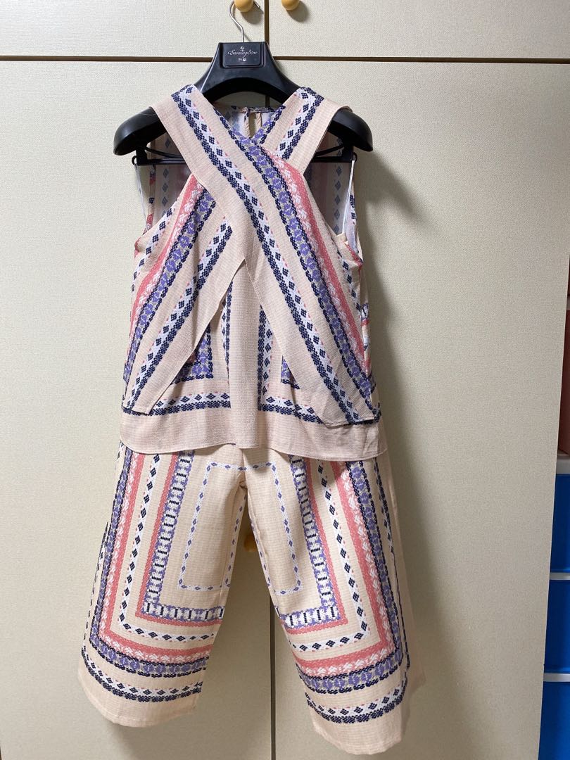 MDS set, Women's Fashion, Dresses & Sets, Sets or Coordinates on Carousell