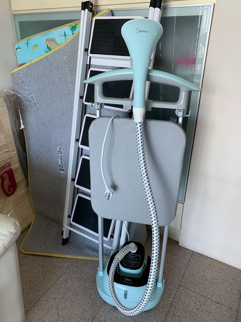 Midea iron steamer, TV & Home Appliances, Irons & Steamers on Carousell