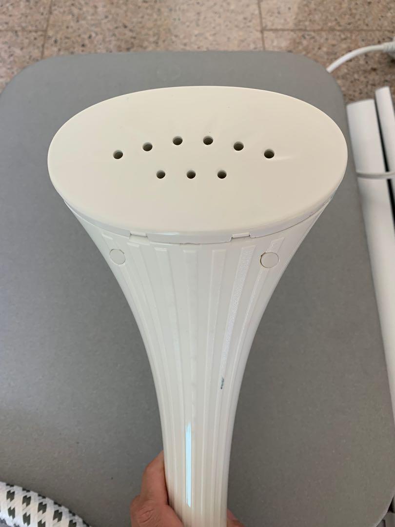 Midea iron steamer, TV & Home Appliances, Irons & Steamers on Carousell