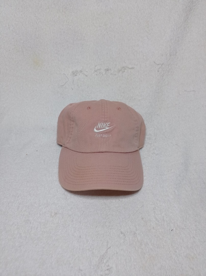 NIKE HERITAGE, Men's Fashion, Watches & Accessories, Caps & Hats on ...