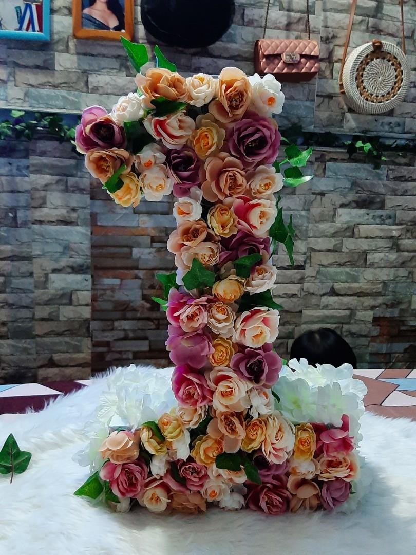 Number 1 Flower Standee, Hobbies & Toys, Stationary & Craft, Occasions ...