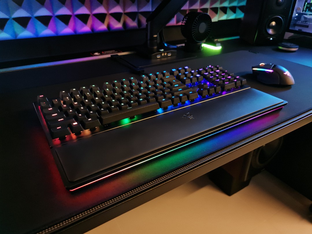 Razer Huntsman Elite (Purple Switches), Computers & Tech, Parts ...
