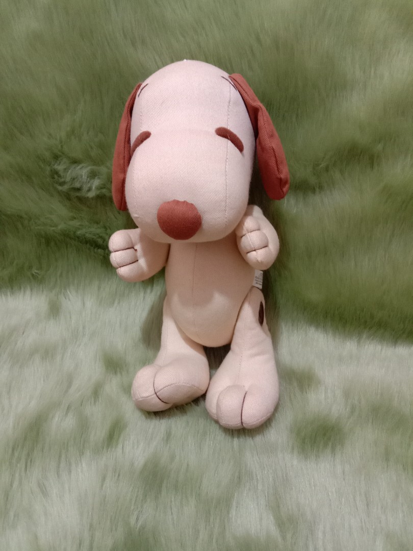 SNOOPY PLUSH WITH BUTTONS, 10 INCHES, Hobbies & Toys, Toys & Games on ...