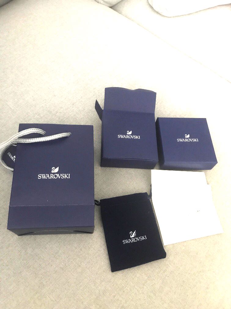 Swarovski gift box paper bag, Women's Fashion, Jewelry & Organisers ...