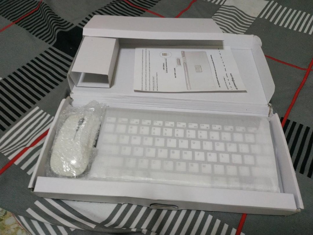 Wireless desktop KS-800 upgraded version, Computers & Tech, Parts ...