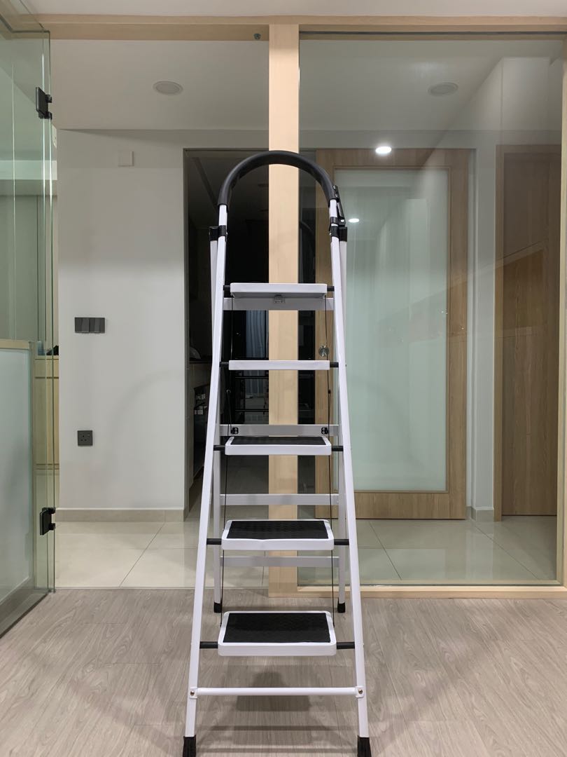 5-Step ladder, Furniture & Home Living, Home Improvement & Organisation ...