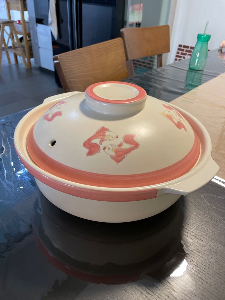 Claypot for penchai, Furniture & Home Living, Kitchenware & Tableware ...