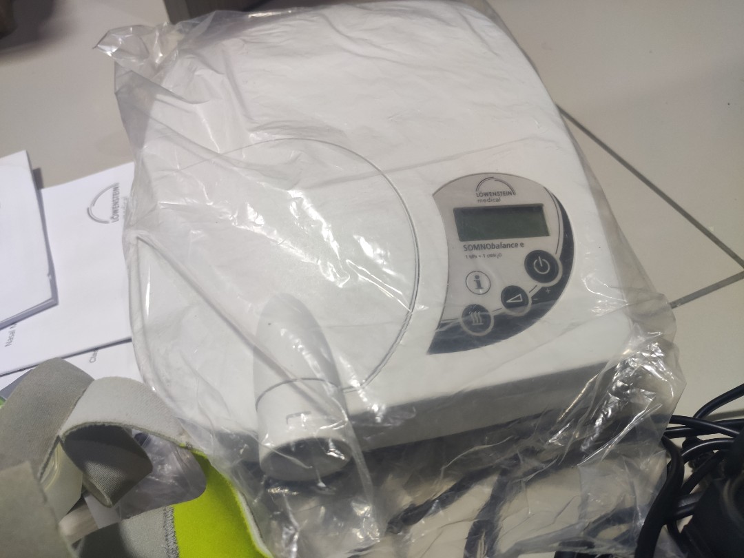 CPAP Machine Lowenstein Medical, Health & Nutrition, Health Monitors ...