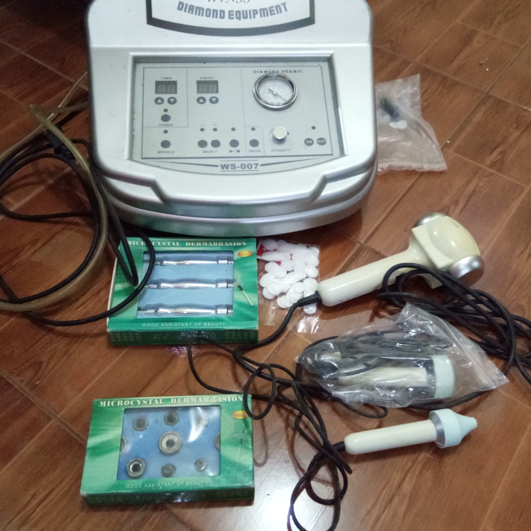 Diamond Peel Machine, Beauty & Personal Care, Face, Face Care on Carousell