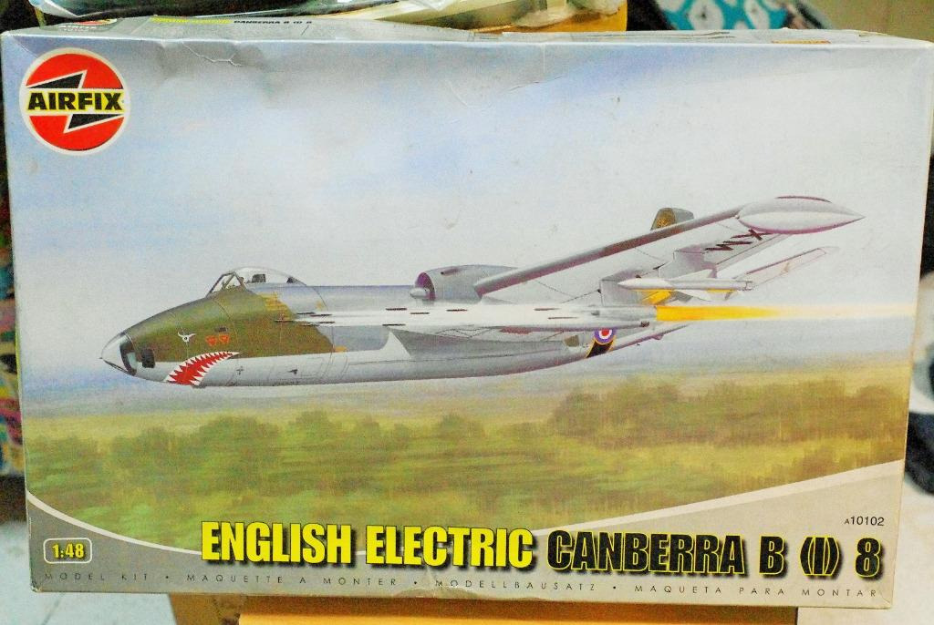 factory seal-Airfix-A10102-1/48 -English Electric Canberra B(I)8-W/RAF, RNZAF and SAAF marking-M ...