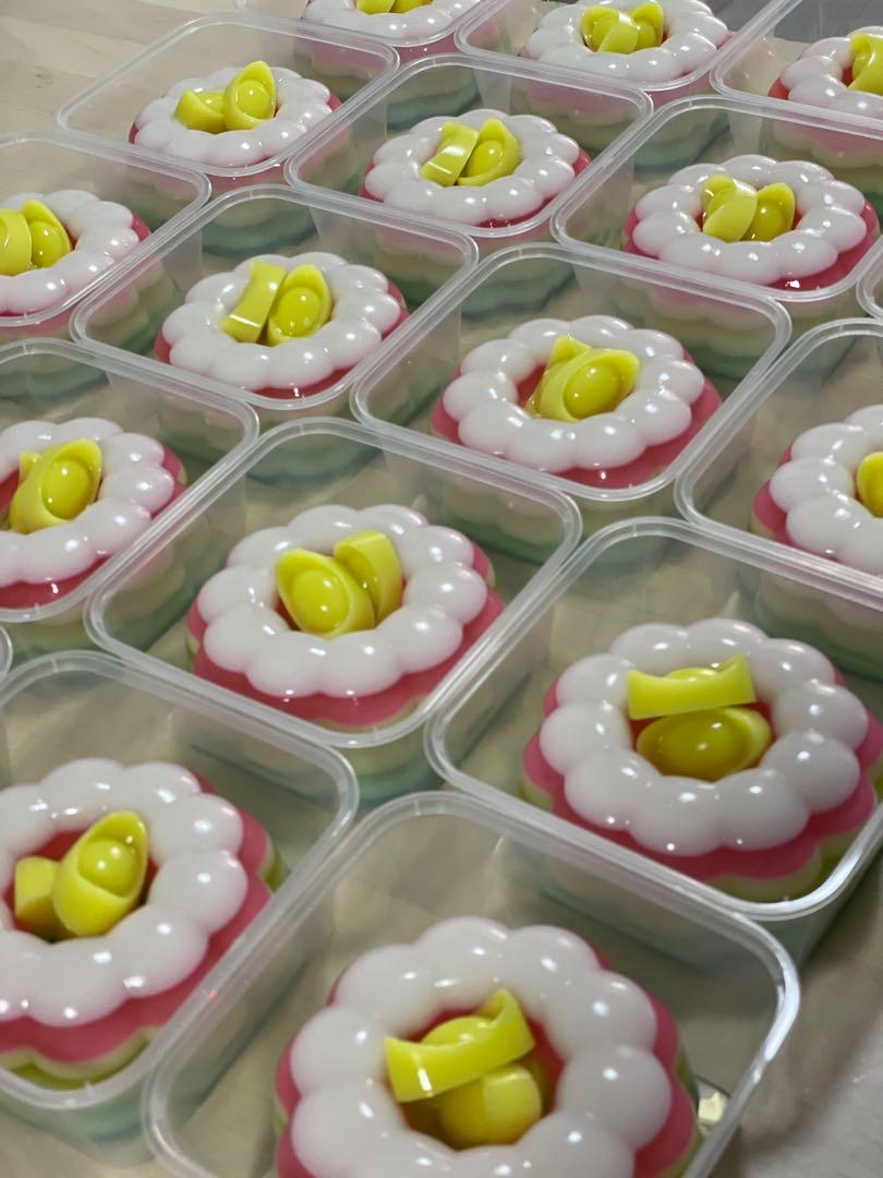 Golden Ingot Agar Agar Cake, Food & Drinks, Homemade Bakes on Carousell