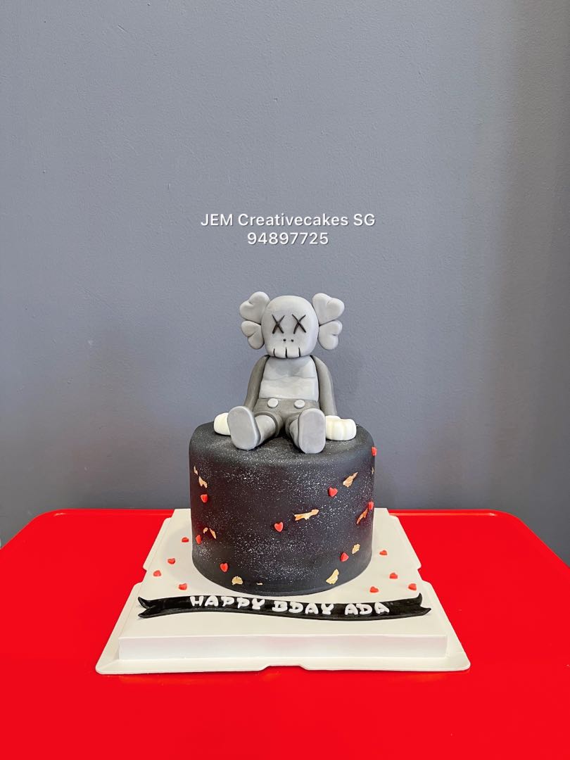 Kaws cake, Food & Drinks, Homemade Bakes on Carousell