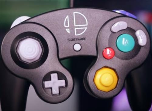 Lightly used smash ultimate gamecube controller, Video Gaming, Gaming ...