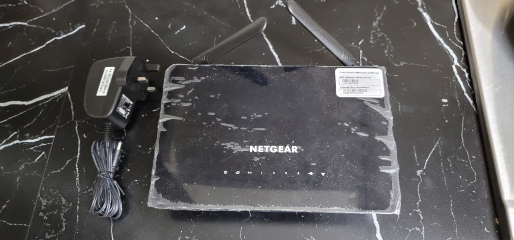 Netgear AC1200 R6220 Smart WiFi Router with External Antennas ...