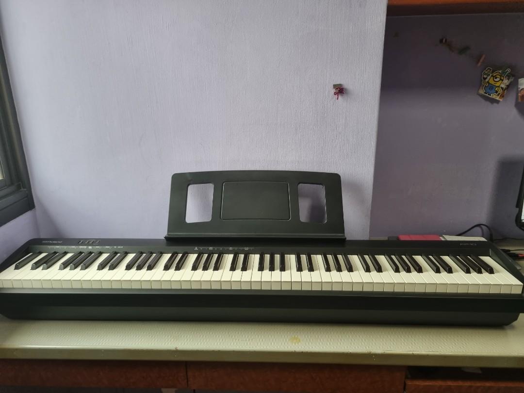Roland FP10 piano, Hobbies & Toys, Music & Media, Musical Instruments ...