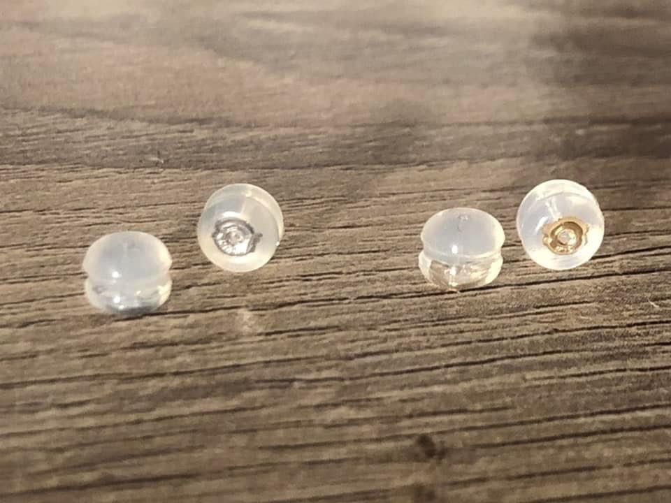 Silicon Gold Pakaw, Women's Fashion, Jewelry & Organizers, Earrings on ...