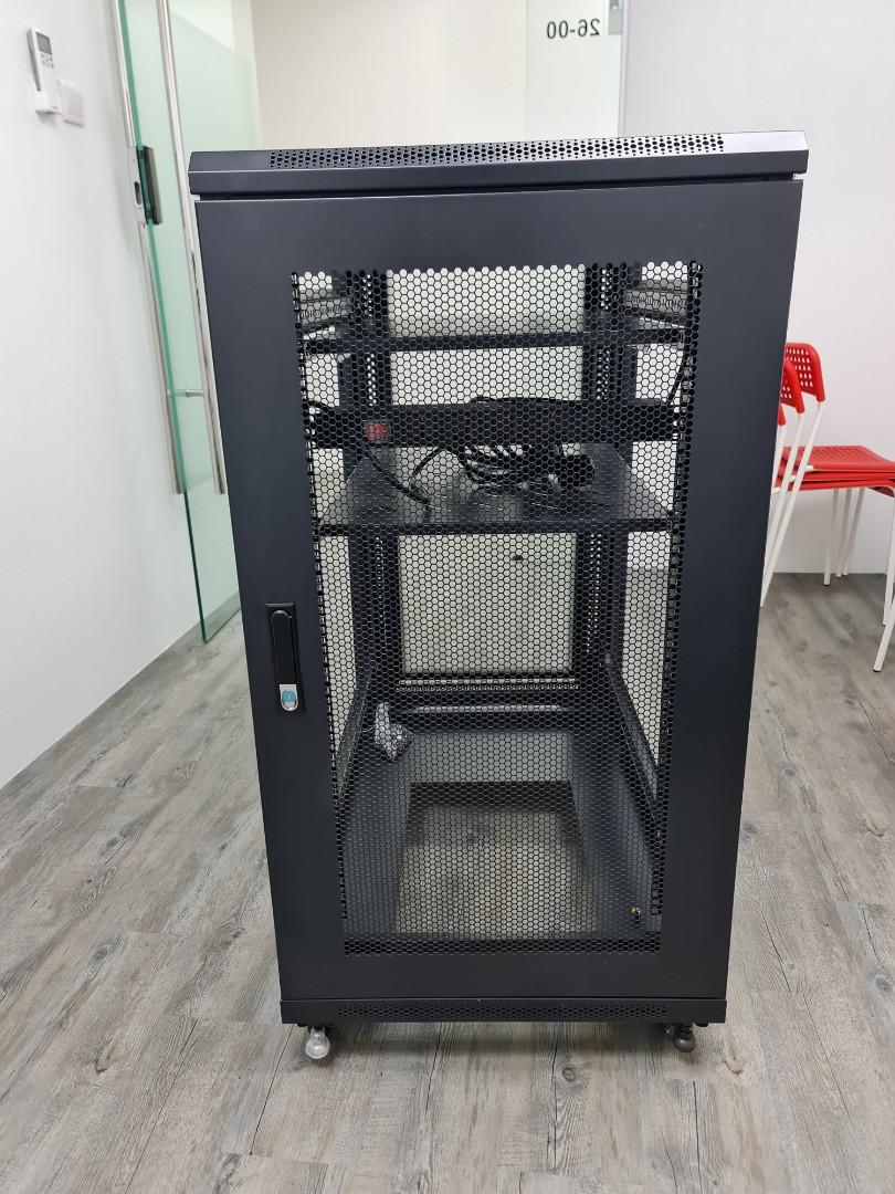 Toten 22U rack, Computers & Tech, Desktops on Carousell