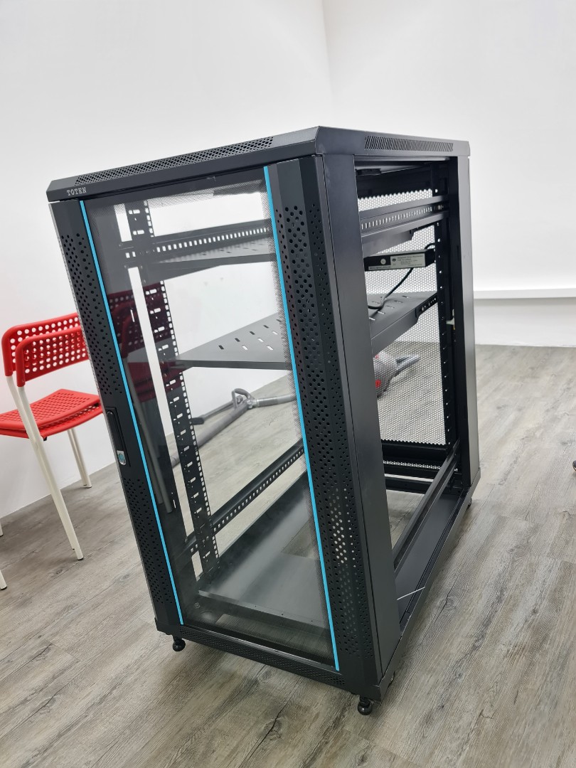 Toten 22U rack, Computers & Tech, Desktops on Carousell