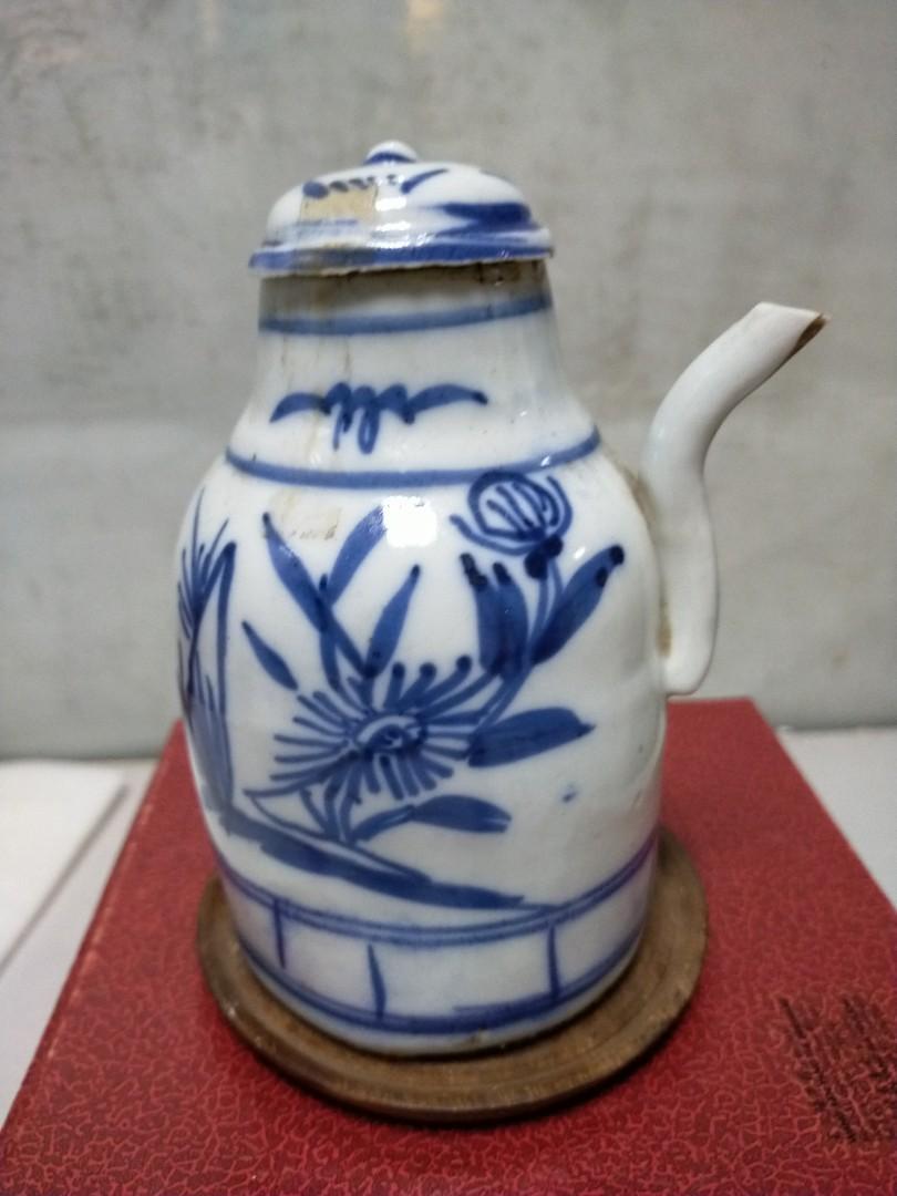 Vintage Porcelain Chinese Soya Sauce Pot ~ H14cm L8cm (base), Hobbies ...