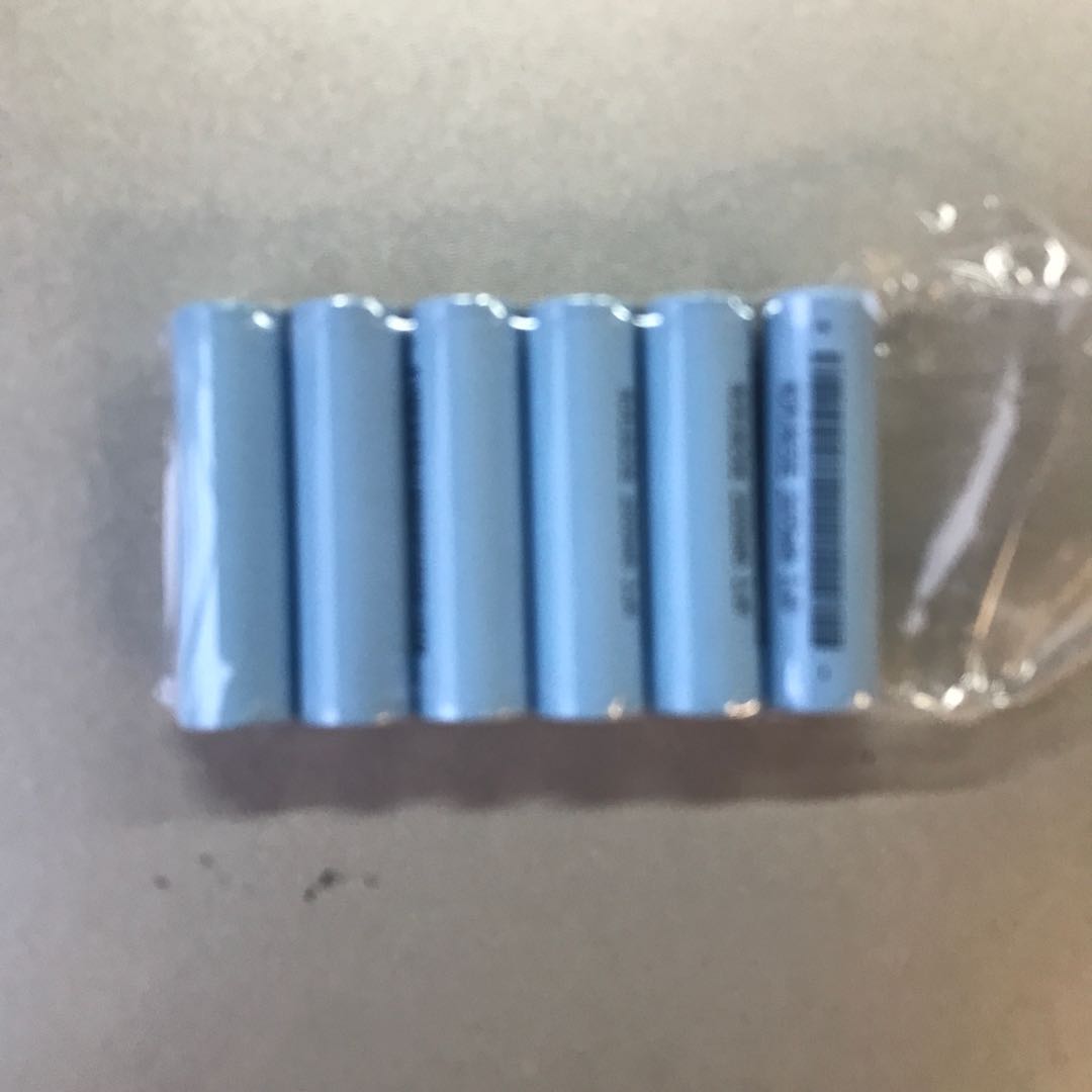 A品 A-grade 18650 battery PI Arduino, 電腦＆科技, 電腦周邊及配件, 電腦充電器 - Carousell