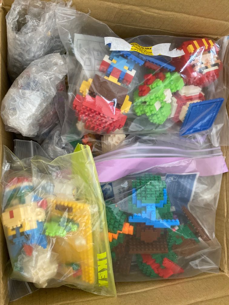 Box full of partially dismantled Mini / Diamond Block figures, Hobbies ...