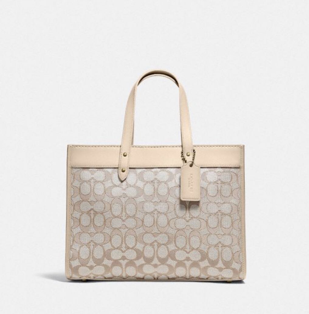 Coach field Tote 30, Women's Fashion, Bags & Wallets, Cross-body Bags ...