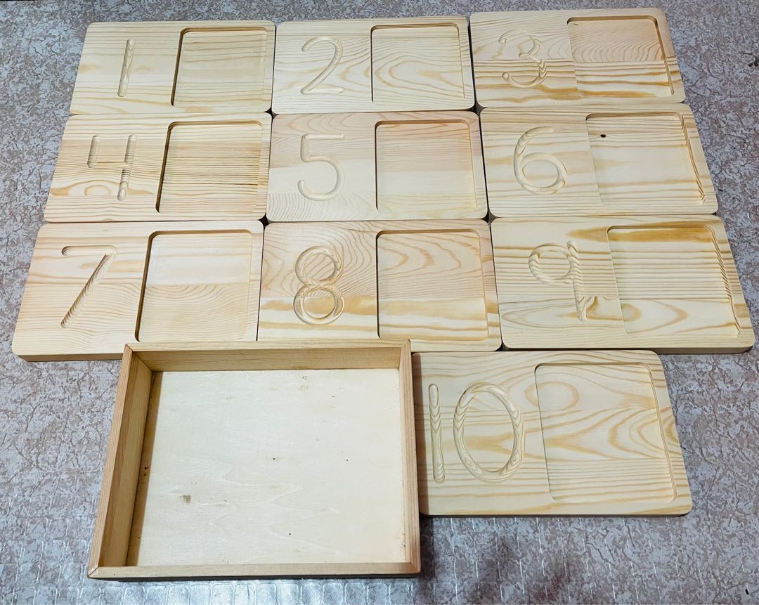Counting and tracing tray wooden, Hobbies & Toys, Toys & Games on Carousell