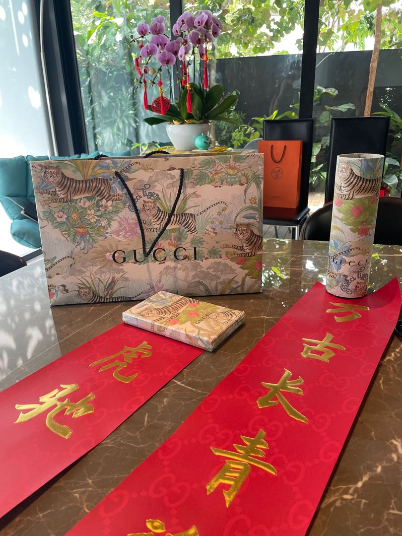 Gucci Red Packet Set 2022, Luxury, Accessories on Carousell