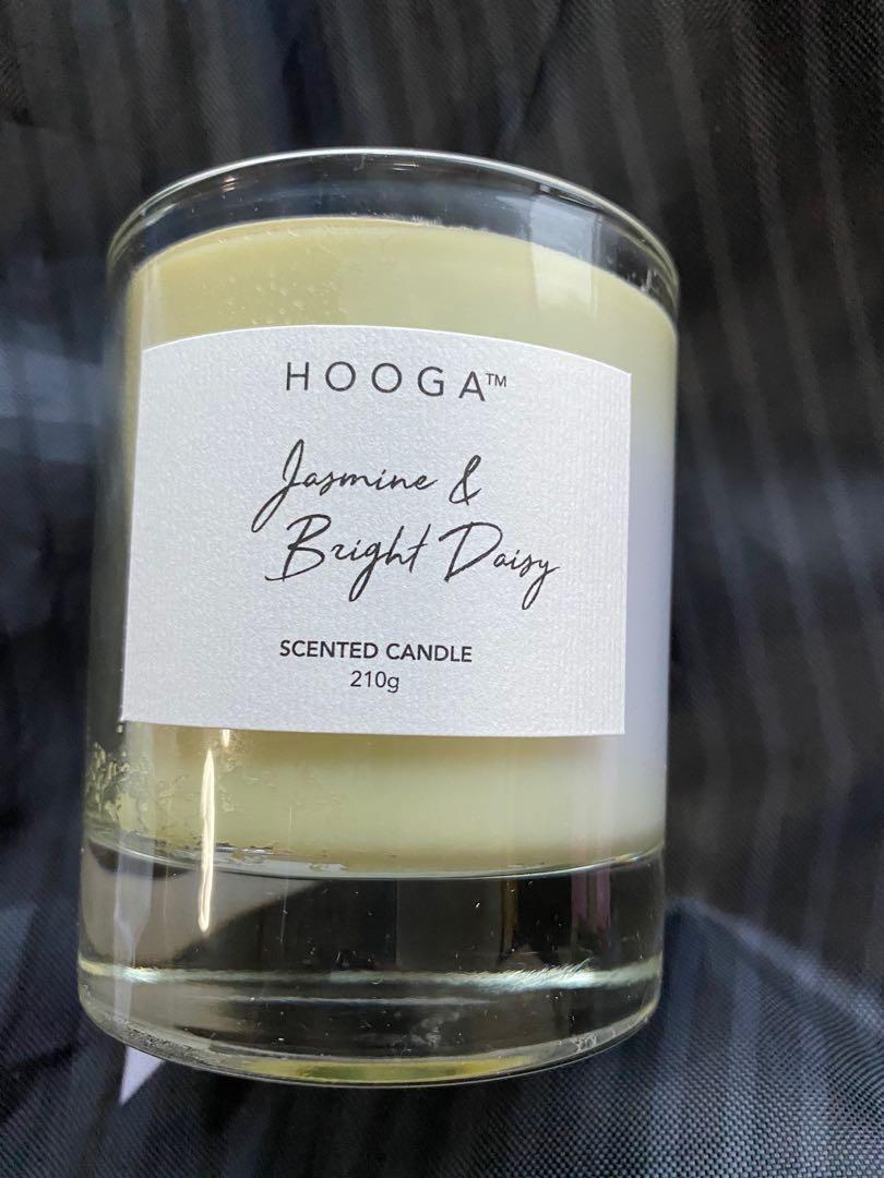 Hooga Scented Candle - Jasmine & Bright Daisy 210g, Furniture & Home ...
