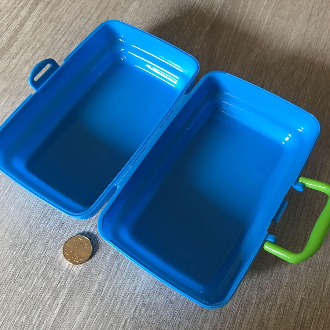 Kids Cartoon Network lunchbox, Everything Else on Carousell