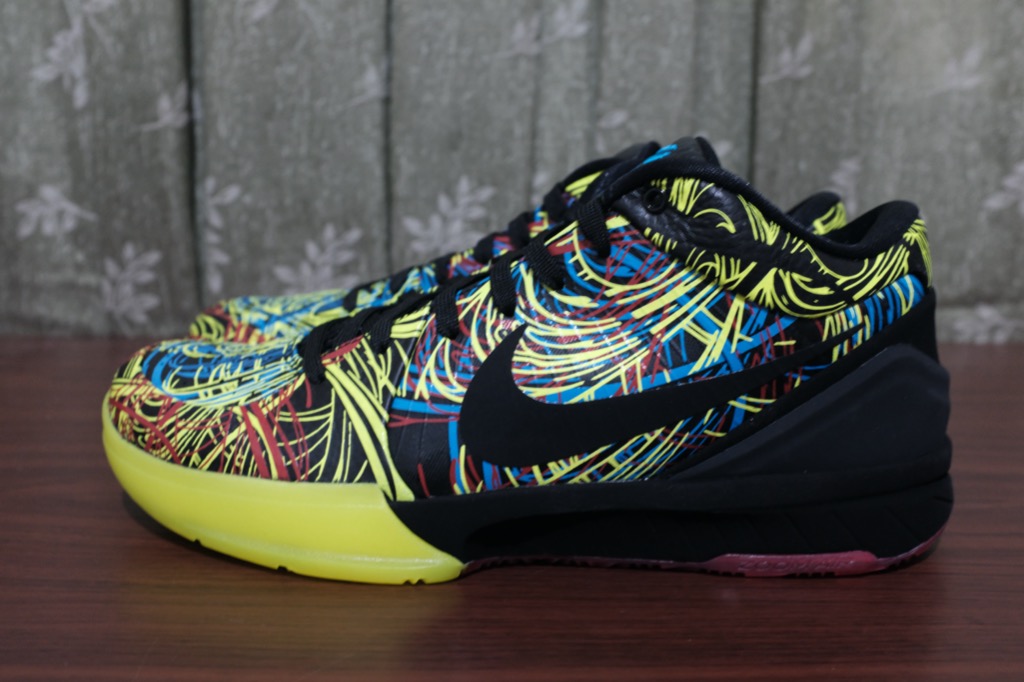 Kobe IV Protro Wizenard, Men's Fashion, Footwear, Sneakers on Carousell