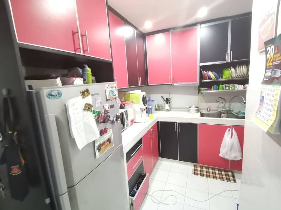 Level 2 Putra Indah Equine Apartment Seri Kembangan, Property, For Sale ...