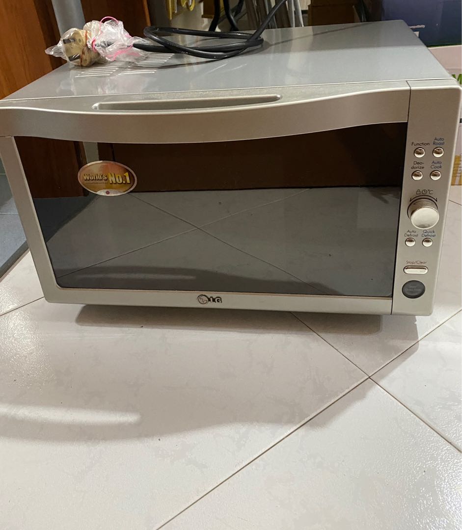 LG MICROWAVE (MC-766Y), TV & Home Appliances, Kitchen Appliances, Ovens & Toasters on Carousell