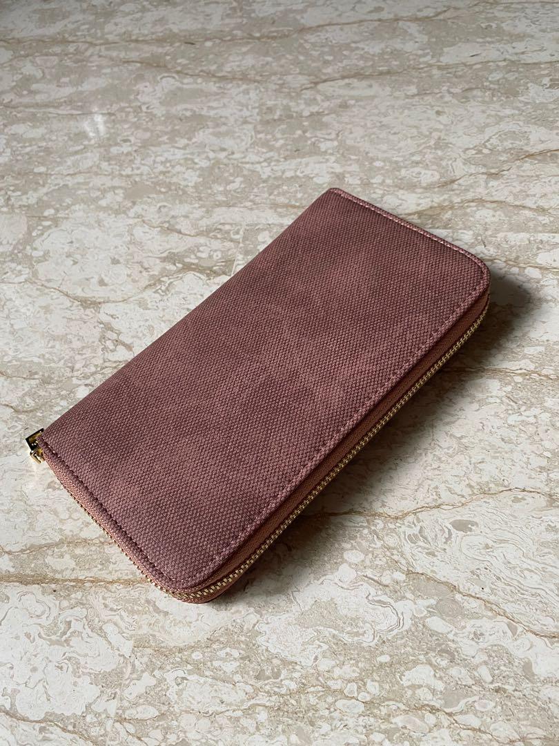 Mel & Co long wallet, Women's Fashion, Bags & Wallets, Wallets & Card ...