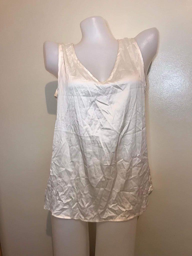 Orig Shein satin kamison, Women's Fashion, Tops, Blouses on Carousell