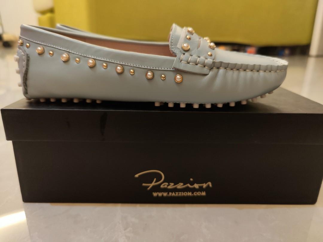 Pazzion shoes, Women's Fashion, Footwear, Flats on Carousell