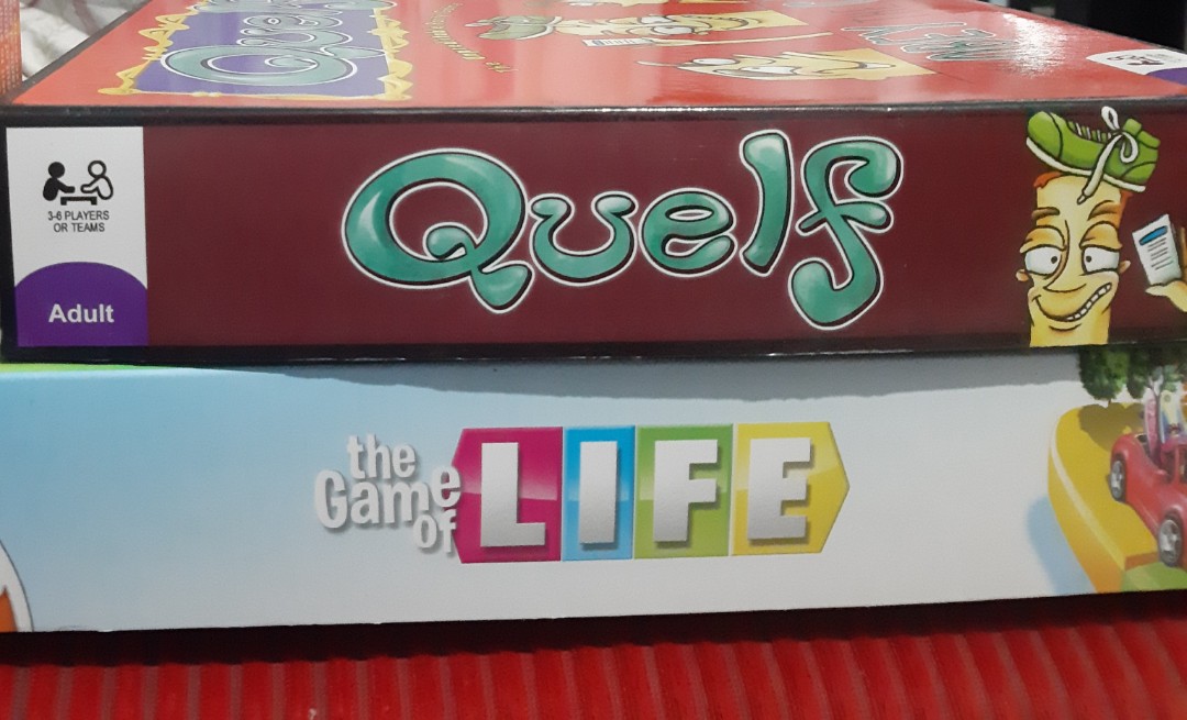 Quelf and Game of Life, Hobbies & Toys, Toys & Games on Carousell