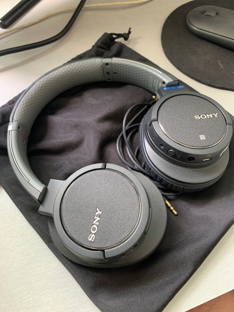Sony MDR-ZX770BN headphones Grey, Audio, Headphones & Headsets on Carousell