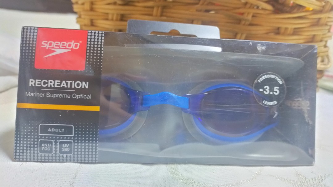 Speedo Graded Goggles, Men's Fashion, Watches & Accessories, Sunglasses ...