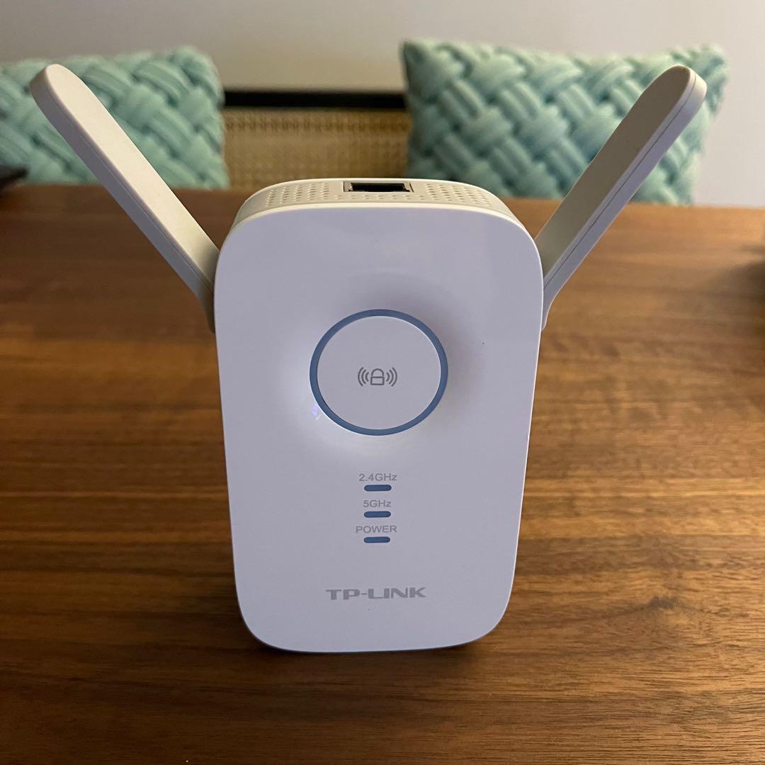 TP Link RE350 AC1200 Wi-Fi extender wifi, Computers & Tech, Parts ...