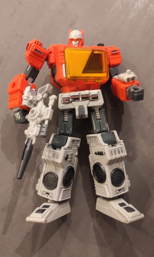 Transformers Mega Steel Autobot Blaster, Hobbies & Toys, Toys & Games ...