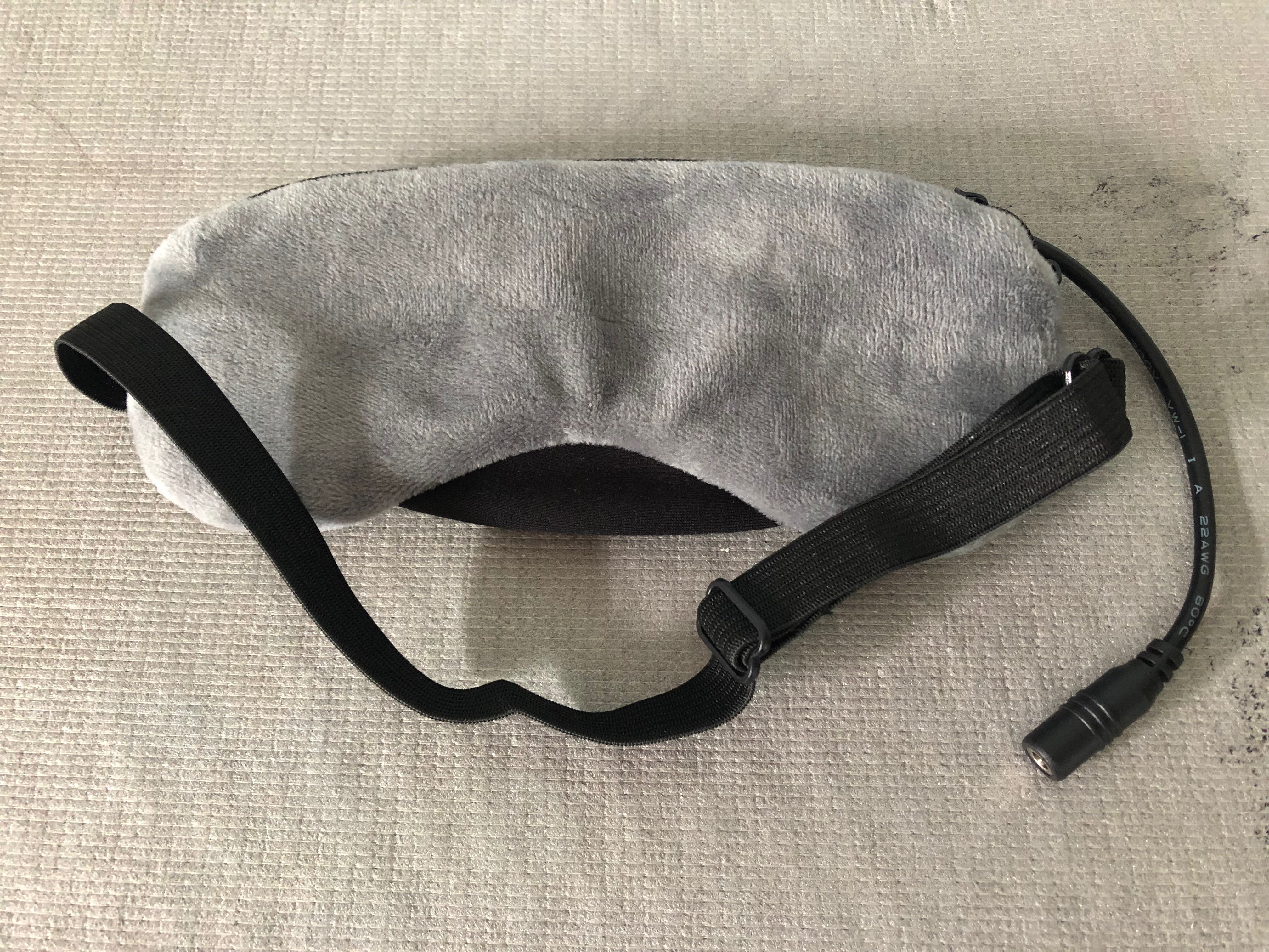 USB Heated Eye Mask, Beauty & Personal Care, Face, Face Care on Carousell