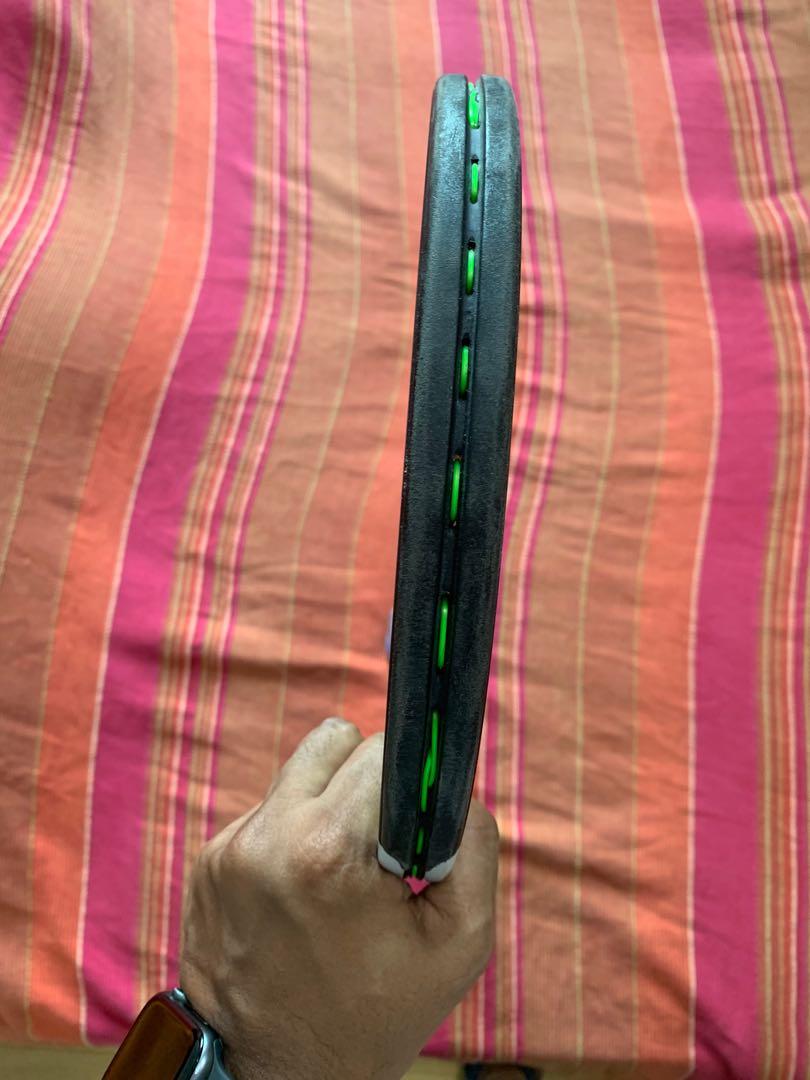 Wilson Pro staff RF 97 Autograph v12, Sports Equipment, Sports & Games ...