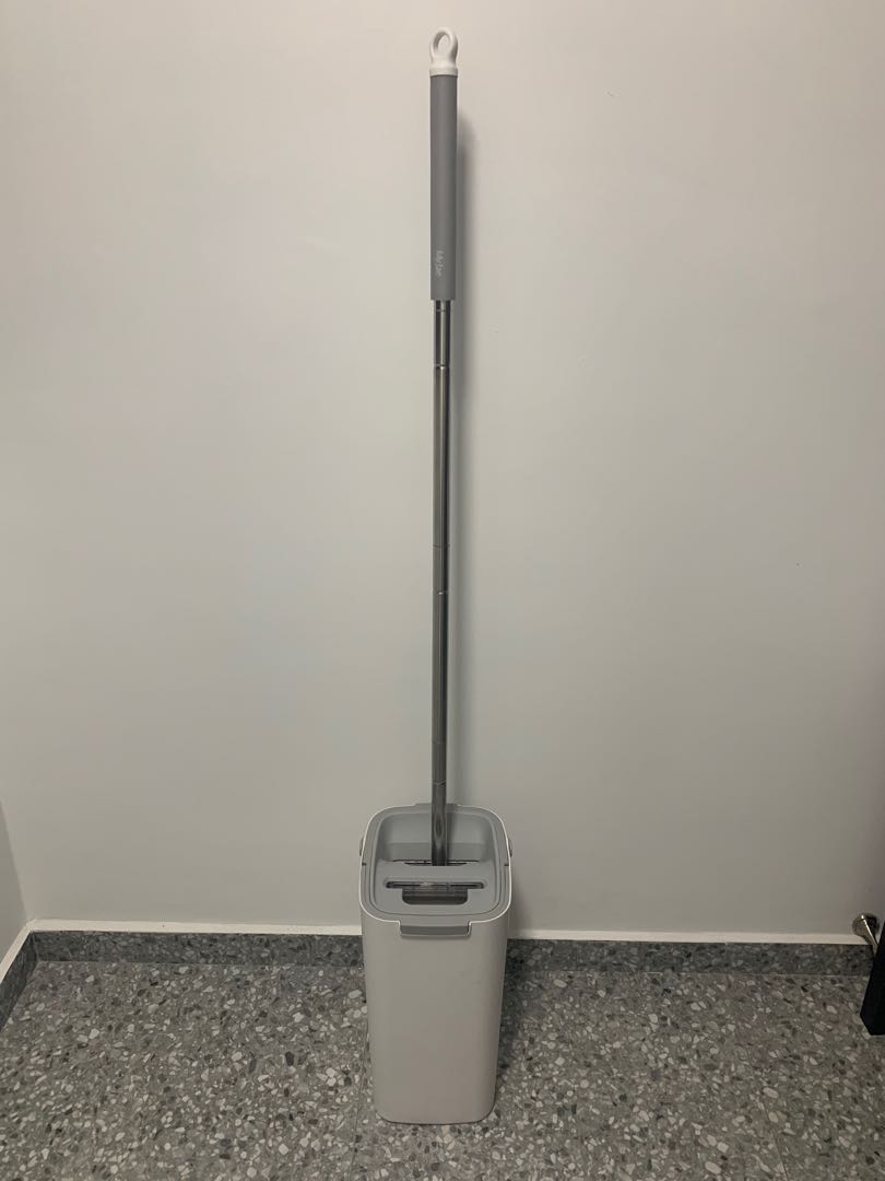 Wiper mop set, TV & Home Appliances, Vacuum Cleaner & Housekeeping on ...