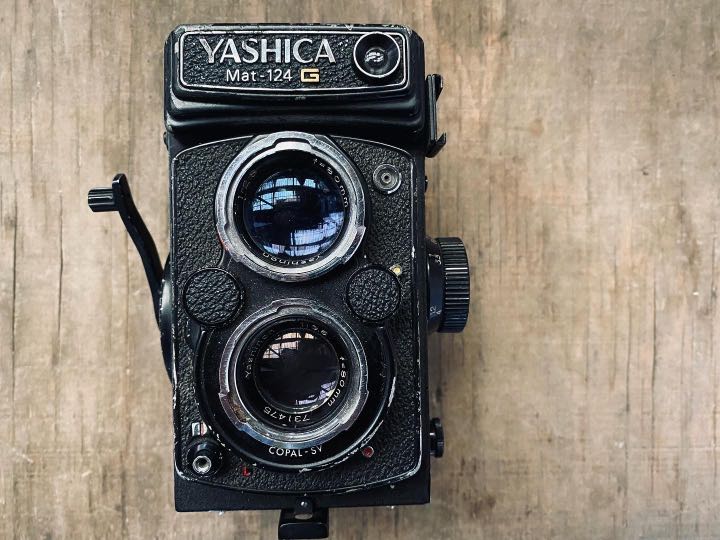 Yashica-Mat 124G Japanese TLR Film Camera, Photography, Cameras on ...