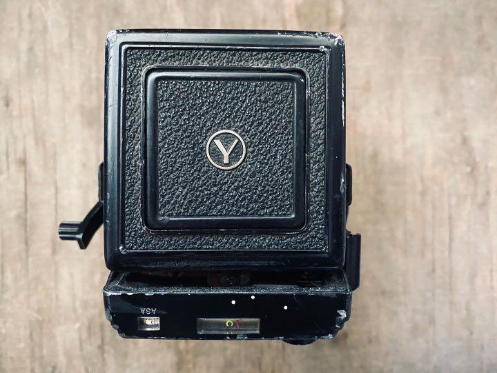 Yashica-Mat 124G Japanese TLR Film Camera, Photography, Cameras on ...